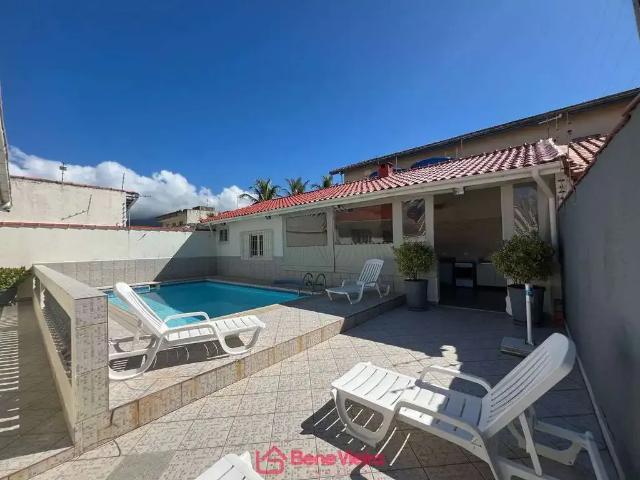 Casa / Sobrado para Venda em Praia Grande/SP Balneário Flórida 3 Quartos