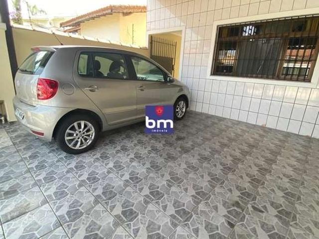 Casa / Sobrado para Venda em Praia Grande/SP Balneário Flórida 3 Quartos