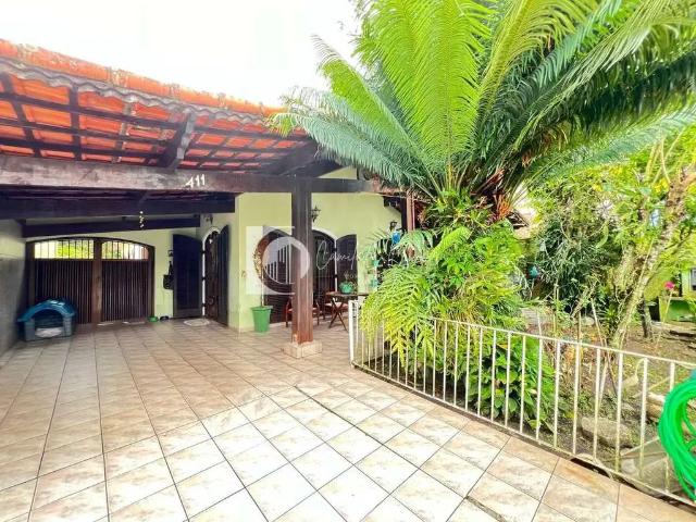 Casa / Sobrado para Venda em Praia Grande/SP Balneário Flórida 3 Quartos
