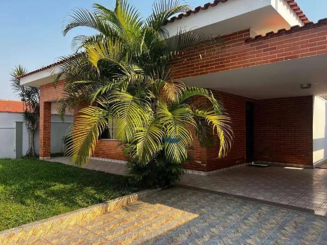 Casa / Sobrado para Venda em Praia Grande/SP Balneário Flórida 3 Quartos