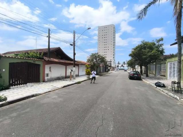 Casa / Sobrado para Venda em Praia Grande/SP Balneário Flórida 3 Quartos