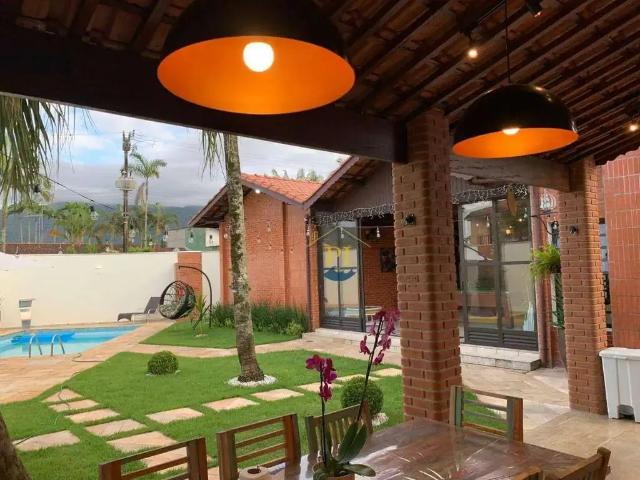 Casa / Sobrado para Venda em Praia Grande/SP Balneário Flórida 3 Quartos