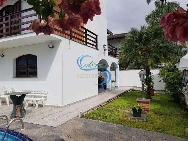Casa / Sobrado para Venda em Praia Grande/SP Flórida 3 Quartos
