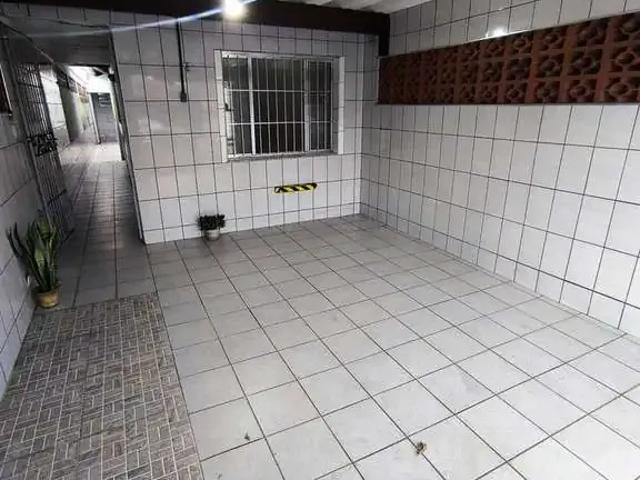 Casa / Sobrado para Venda em Praia Grande/SP Balneário Maracanã 1 Quartos