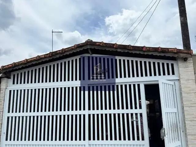 Casa / Sobrado para Venda em Praia Grande/SP Balneário Maracanã 2 Quartos