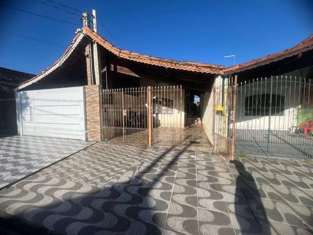 Casa / Sobrado para Venda em Praia Grande/SP Maracanã 2 Quartos