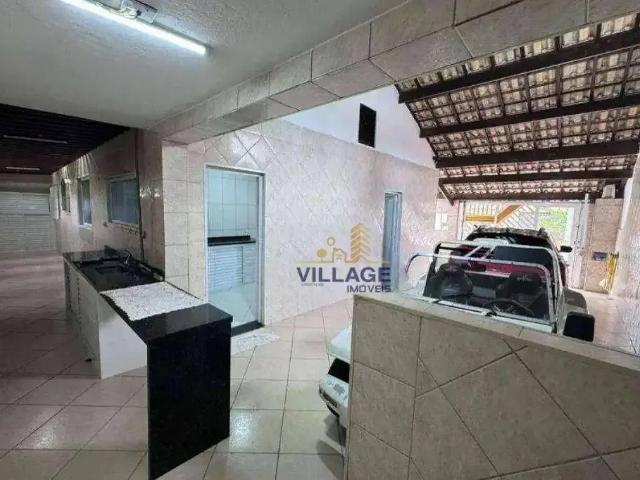 Casa / Sobrado para Venda em Praia Grande/SP Balneário Maracanã 2 Quartos