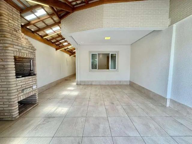 Casa / Sobrado para Venda em Praia Grande/SP Balneário Maracanã 2 Quartos