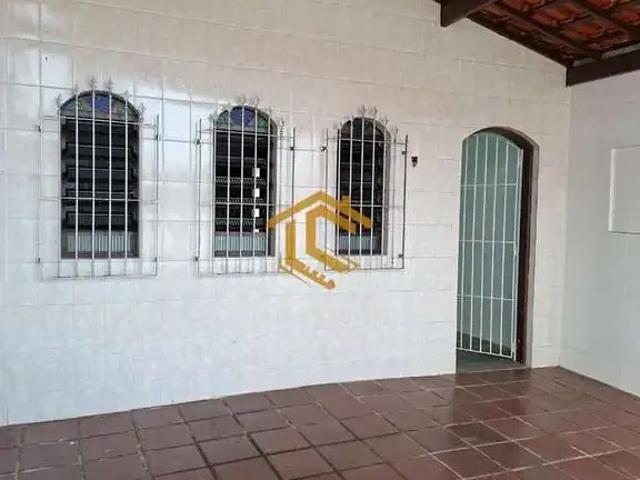 Casa / Sobrado para Venda em Praia Grande/SP Balneário Maracanã 2 Quartos