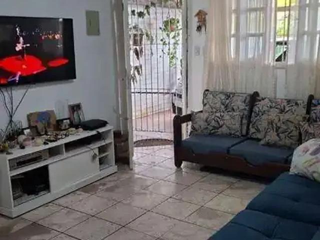 Casa / Sobrado para Venda em Praia Grande/SP Maracanã 2 Quartos