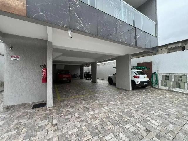 Casa / Sobrado para Venda em Praia Grande/SP Maracanã 2 Quartos
