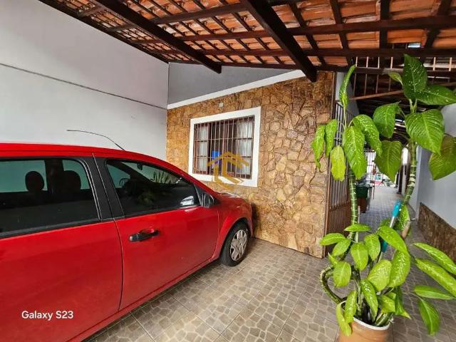 Casa / Sobrado para Venda em Praia Grande/SP Balneário Maracanã 2 Quartos