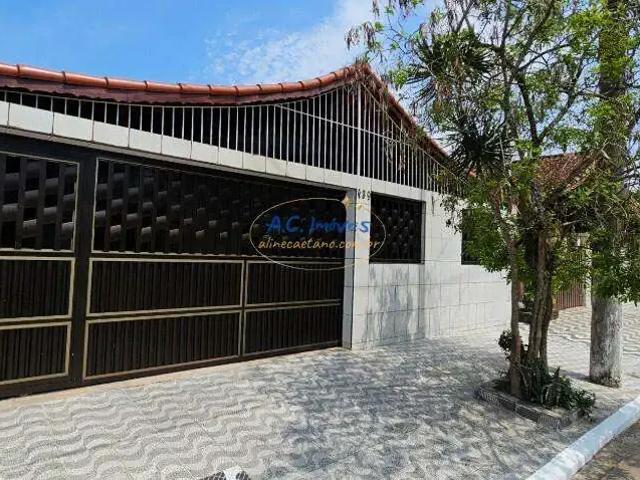 Casa / Sobrado para Venda em Praia Grande/SP Balneário Maracanã 2 Quartos