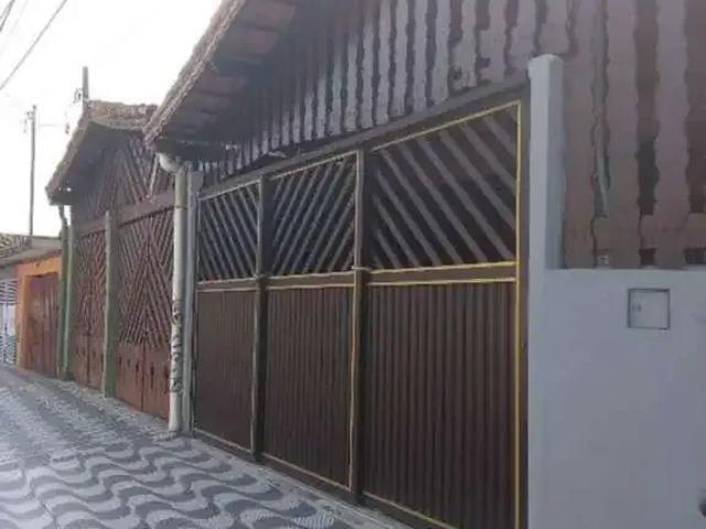 Casa / Sobrado para Venda em Praia Grande/SP Balneário Maracanã 2 Quartos