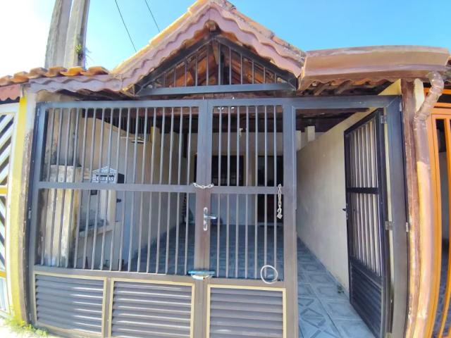 Casa / Sobrado para Venda em Praia Grande/SP Balneário Maracanã 2 Quartos