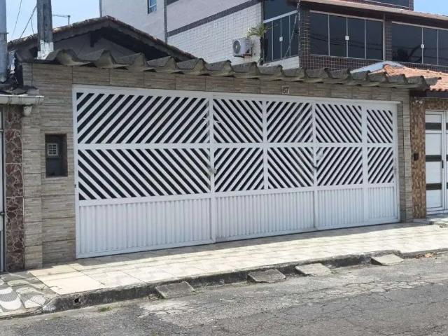 Casa / Sobrado para Venda em Praia Grande/SP Balneário Maracanã 2 Quartos