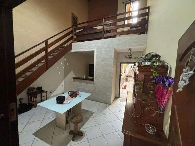 Casa / Sobrado para Venda em Praia Grande/SP Balneário Maracanã 2 Quartos