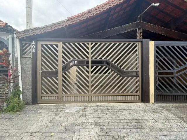 Casa / Sobrado para Venda em Praia Grande/SP Balneário Maracanã 2 Quartos