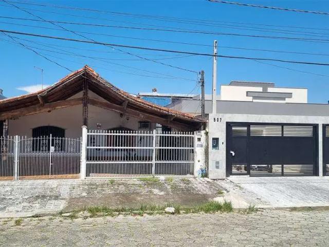 Casa / Sobrado para Venda em Praia Grande/SP Balneário Maracanã 2 Quartos