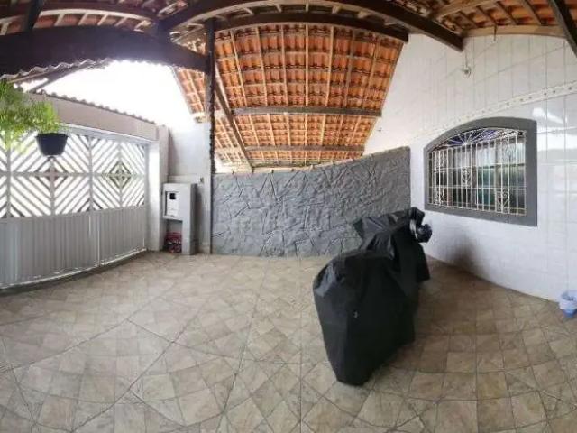 Casa / Sobrado para Venda em Praia Grande/SP Maracanã 2 Quartos