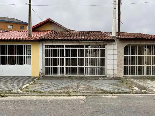 Casa / Sobrado para Venda em Praia Grande/SP Maracanã 2 Quartos