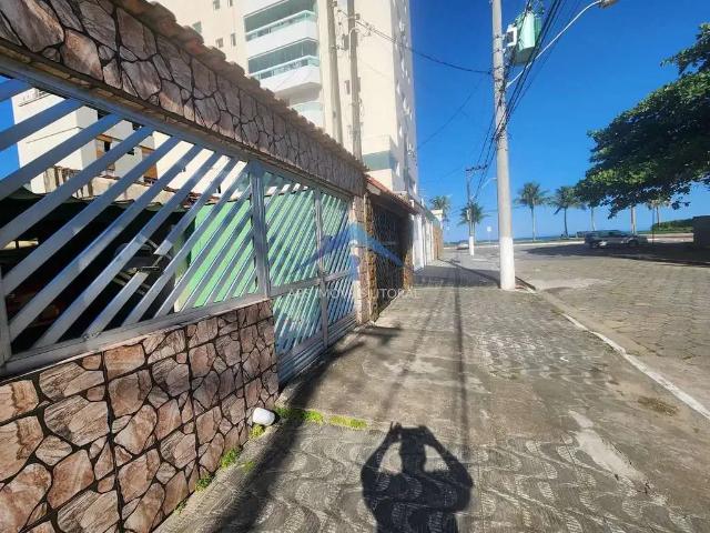 Casa / Sobrado para Venda em Praia Grande/SP Balneário Maracanã 2 Quartos