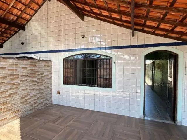 Casa / Sobrado para Venda em Praia Grande/SP Balneário Maracanã 2 Quartos
