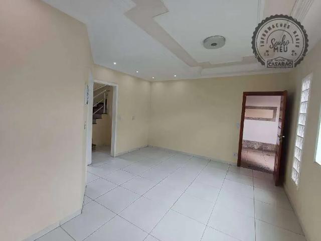 Casa / Sobrado para Venda em Praia Grande/SP Balneário Maracanã 2 Quartos