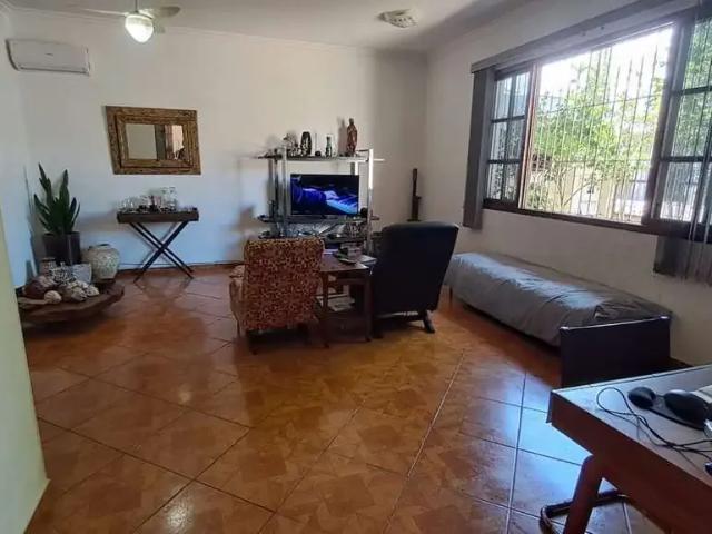 Casa / Sobrado para Venda em Praia Grande/SP Balneário Maracanã 2 Quartos
