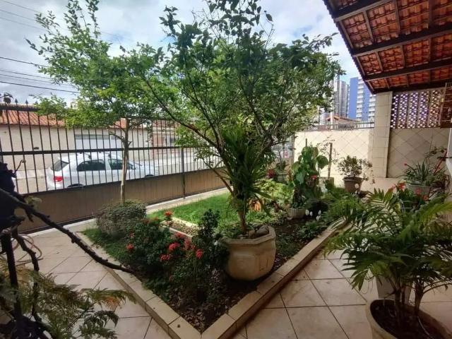Casa / Sobrado para Venda em Praia Grande/SP Balneário Maracanã 2 Quartos