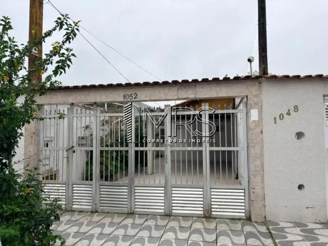 Casa / Sobrado para Venda em Praia Grande/SP Balneário Maracanã 2 Quartos
