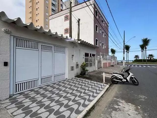 Casa / Sobrado para Venda em Praia Grande/SP Balneário Maracanã 2 Quartos