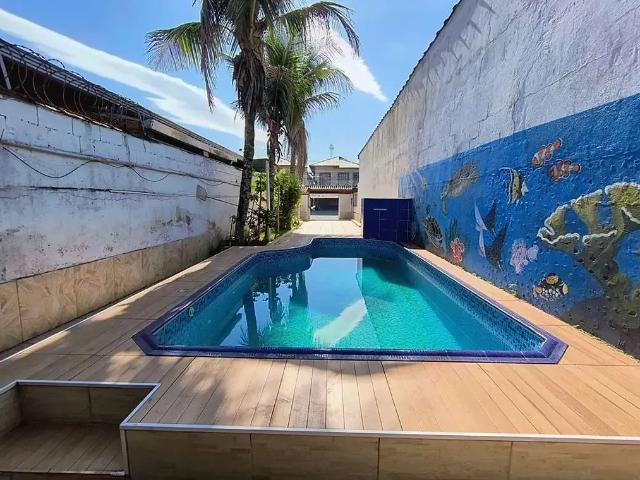 Casa / Sobrado para Venda em Praia Grande/SP Maracanã 2 Quartos