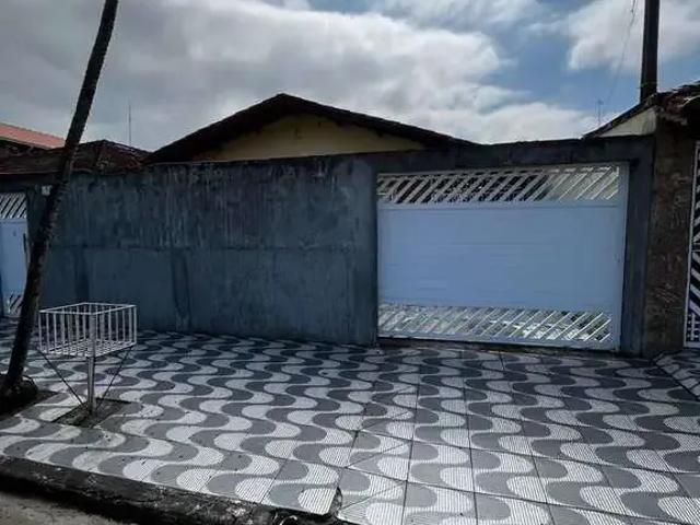 Casa / Sobrado para Venda em Praia Grande/SP Balneário Maracanã 2 Quartos