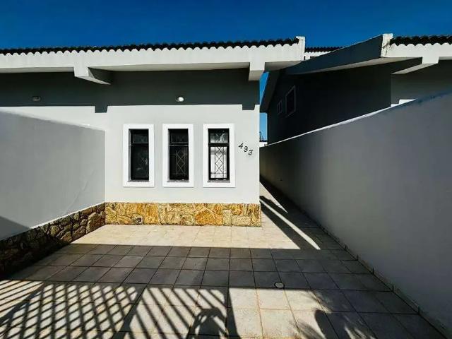 Casa / Sobrado para Venda em Praia Grande/SP Balneário Maracanã 2 Quartos