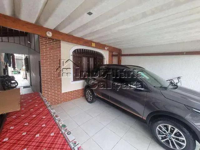 Casa / Sobrado para Venda em Praia Grande/SP Balneário Maracanã 2 Quartos