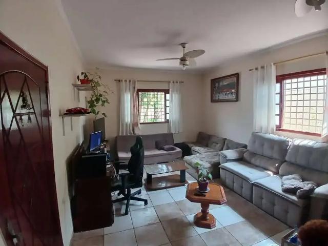 Casa / Sobrado para Venda em Praia Grande/SP Balneário Maracanã 3 Quartos