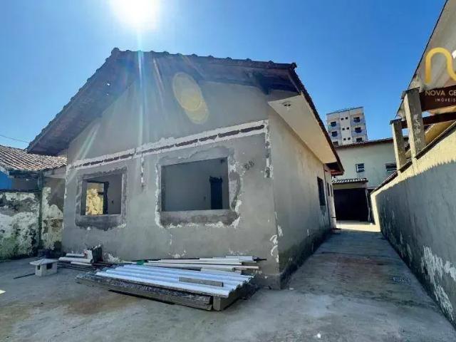 Casa / Sobrado para Venda em Praia Grande/SP Balneário Maracanã 3 Quartos