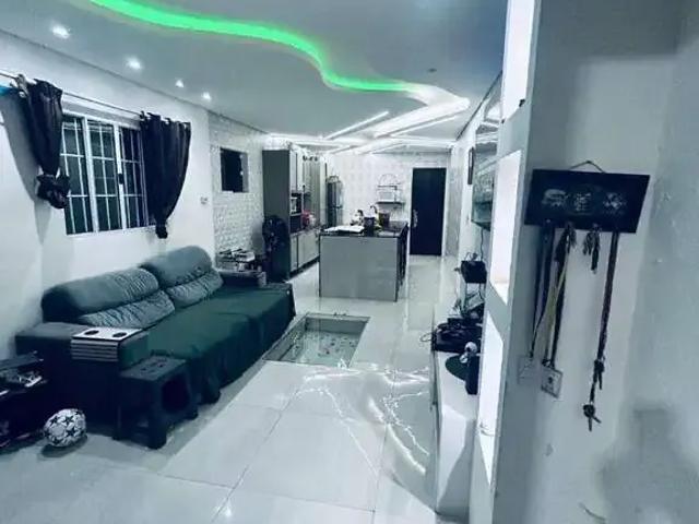 Casa / Sobrado para Venda em Praia Grande/SP Maracanã 3 Quartos