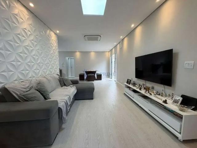 Casa / Sobrado para Venda em Praia Grande/SP Balneário Maracanã 3 Quartos