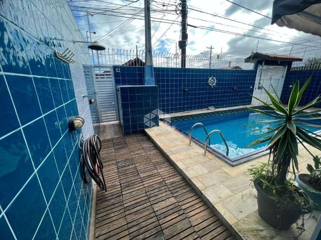 Casa / Sobrado para Venda em Praia Grande/SP Balneário Maracanã 3 Quartos