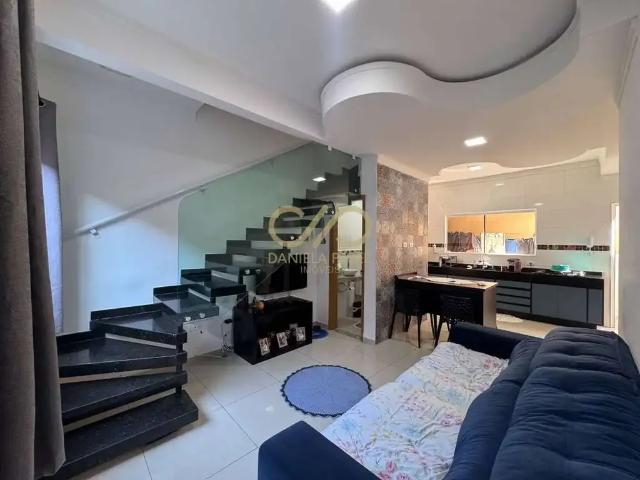 Casa / Sobrado para Venda em Praia Grande/SP Balneário Maracanã 3 Quartos