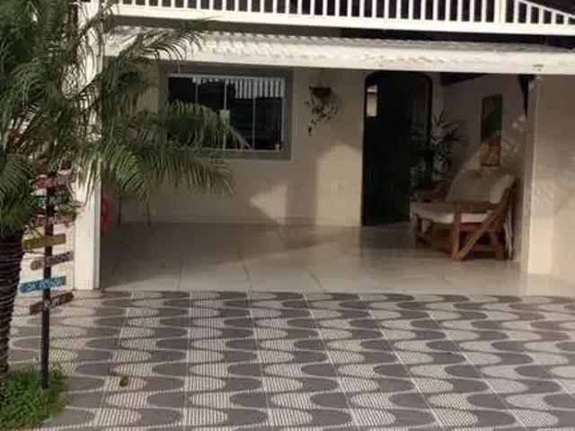 Casa / Sobrado para Venda em Praia Grande/SP Balneário Maracanã 3 Quartos