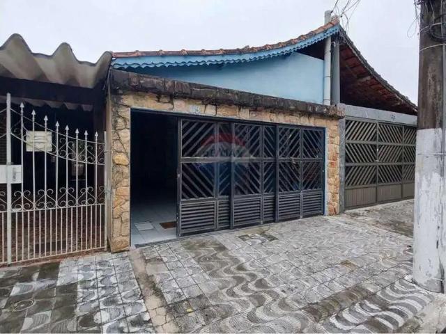Casa / Sobrado para Venda em Praia Grande/SP Balneário Maracanã 3 Quartos