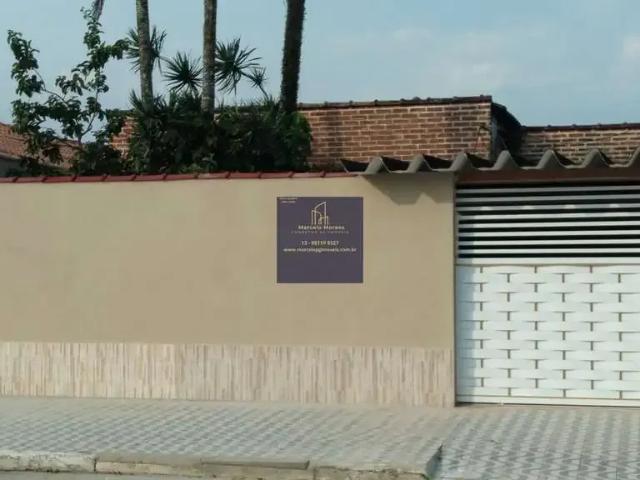 Casa / Sobrado para Venda em Praia Grande/SP Balneário Maracanã 3 Quartos