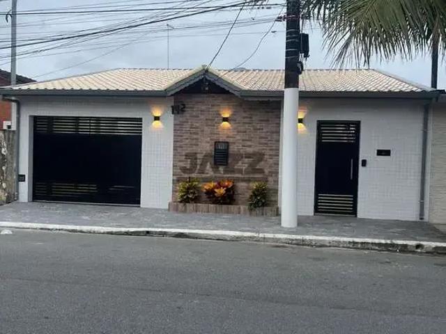 Casa / Sobrado para Venda em Praia Grande/SP Balneário Maracanã 3 Quartos