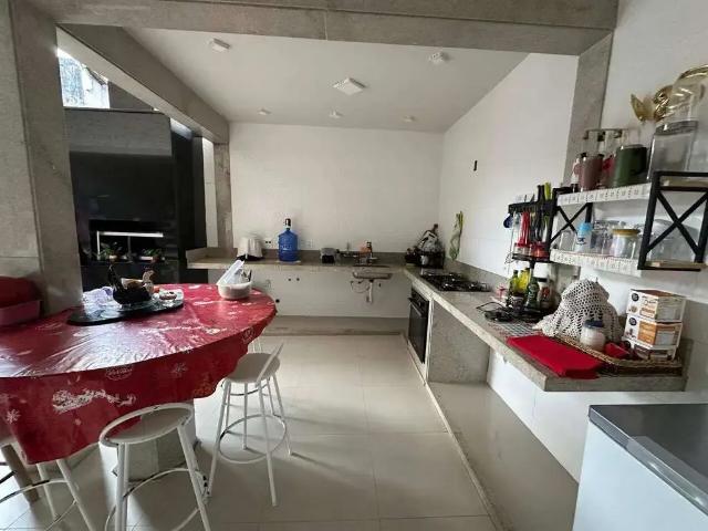 Casa / Sobrado para Venda em Praia Grande/SP Balneário Maracanã 3 Quartos