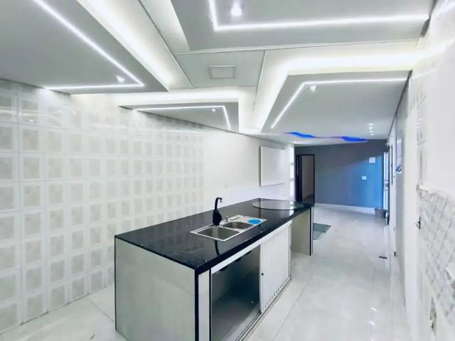 Casa / Sobrado para Venda em Praia Grande/SP Balneário Maracanã 3 Quartos