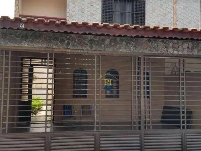 Casa / Sobrado para Venda em Praia Grande/SP Boqueirão 3 Quartos