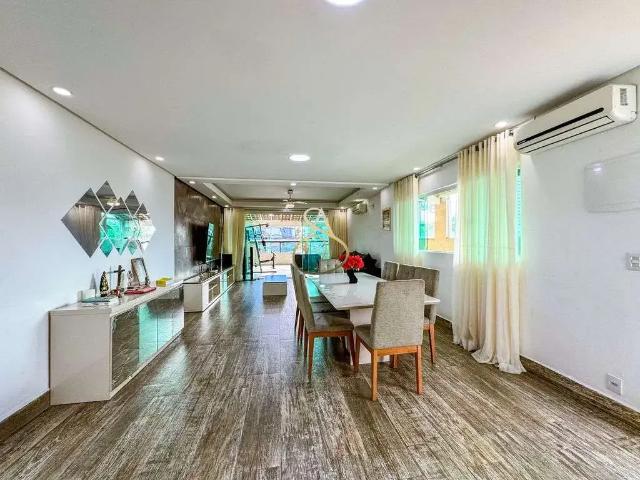 Casa / Sobrado para Venda em Praia Grande/SP Boqueirão 3 Quartos